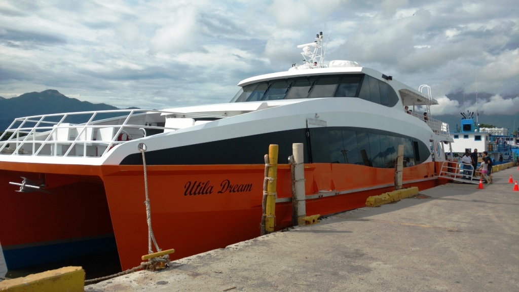 Utila - Honduras - A Beginner's Guide & Where To Stay - GRANDPAcking